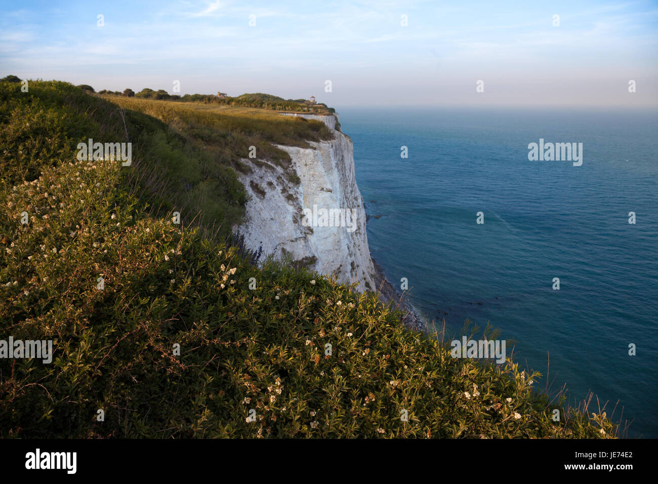 White cliffs dover england hike hi-res stock photography and images - Alamy