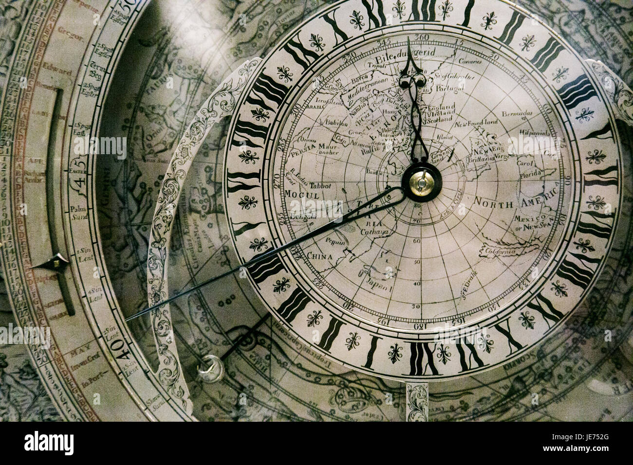 Astronomical table clock, 1720-1725 Stock Photo - Alamy