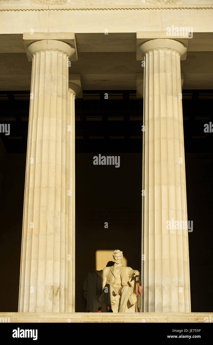 Memorial structures hi-res stock photography and images - Alamy