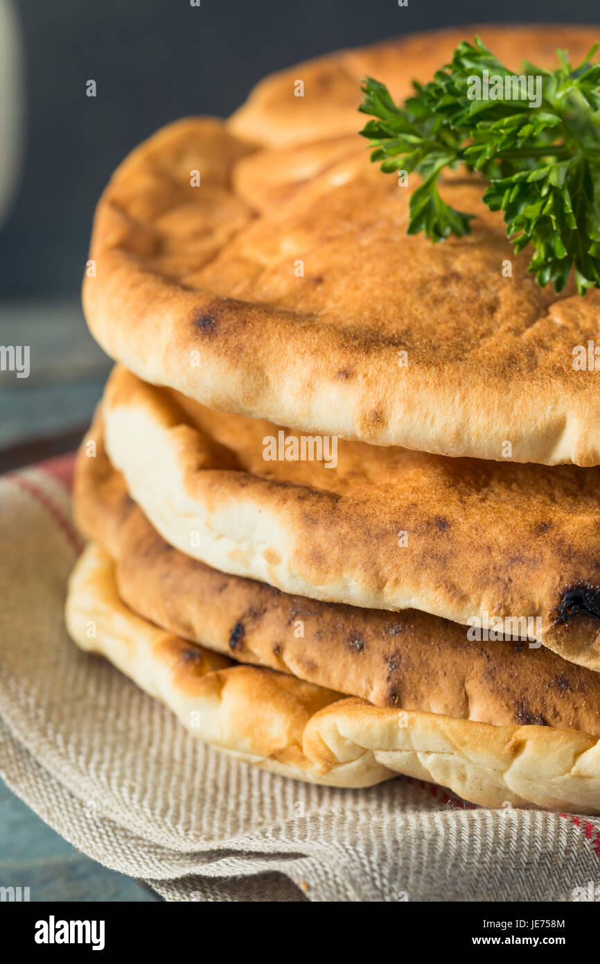 Pita bread hi-res stock photography and images - Alamy