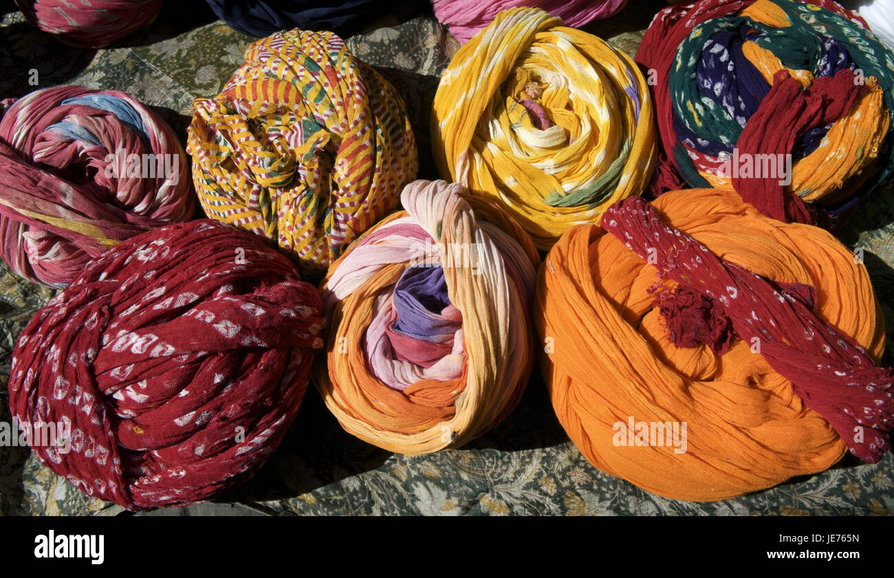Different turbans hi-res stock photography and images - Alamy