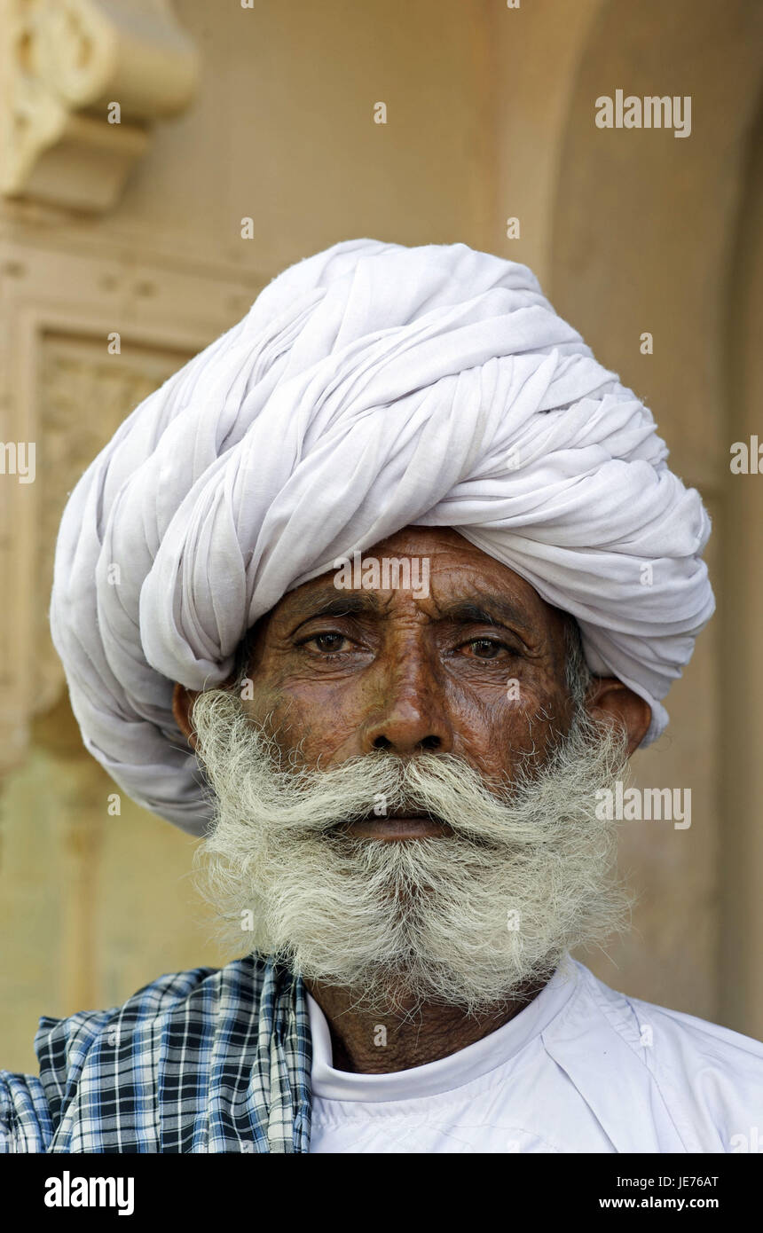 Rajasthan india turban headgear hi-res stock photography and images - Alamy