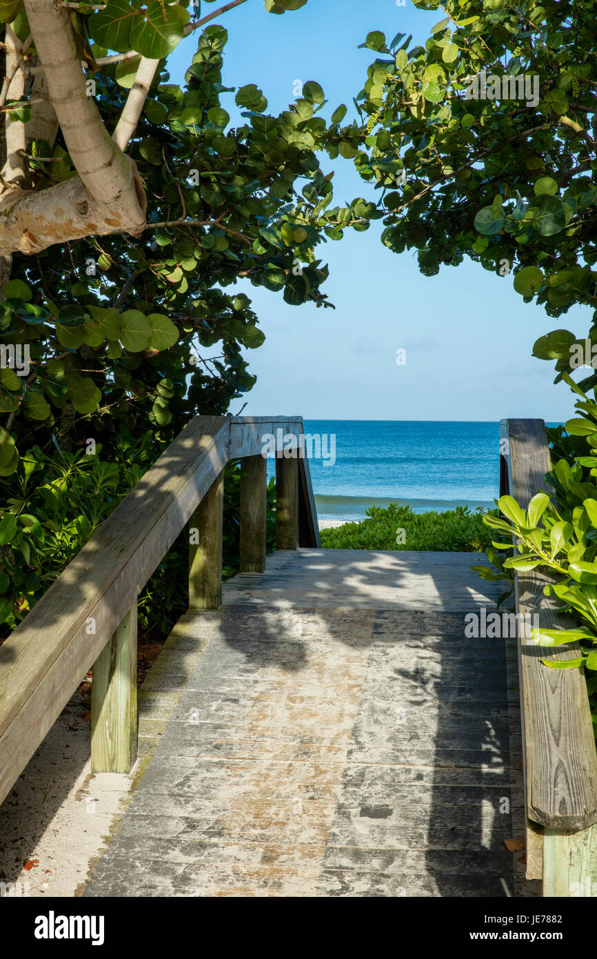 Naples Fl Beach Boardwalk