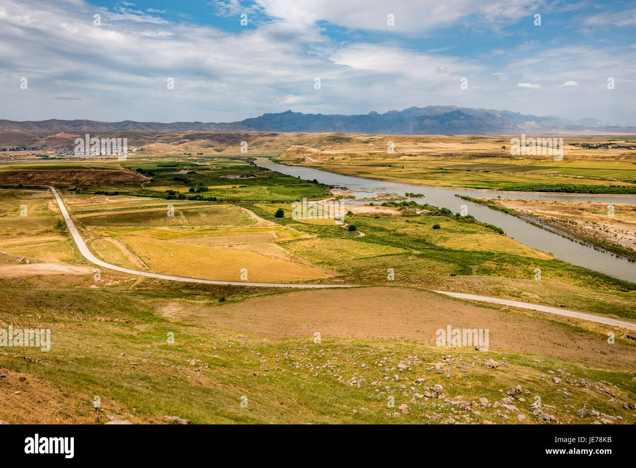 Iraq borders hi-res stock photography and images - Alamy
