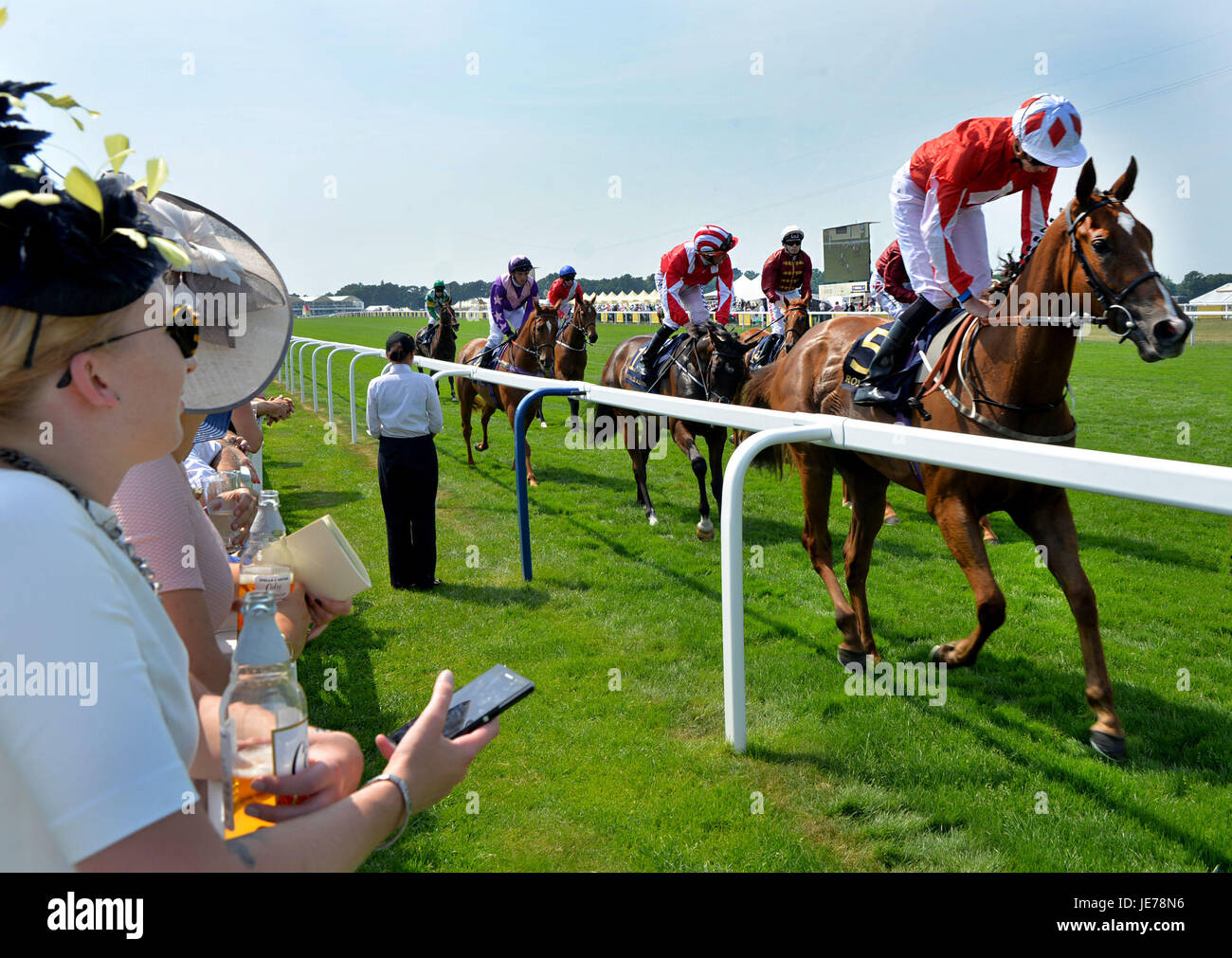 Happy spectator at ascot hi-res stock photography and images - Alamy