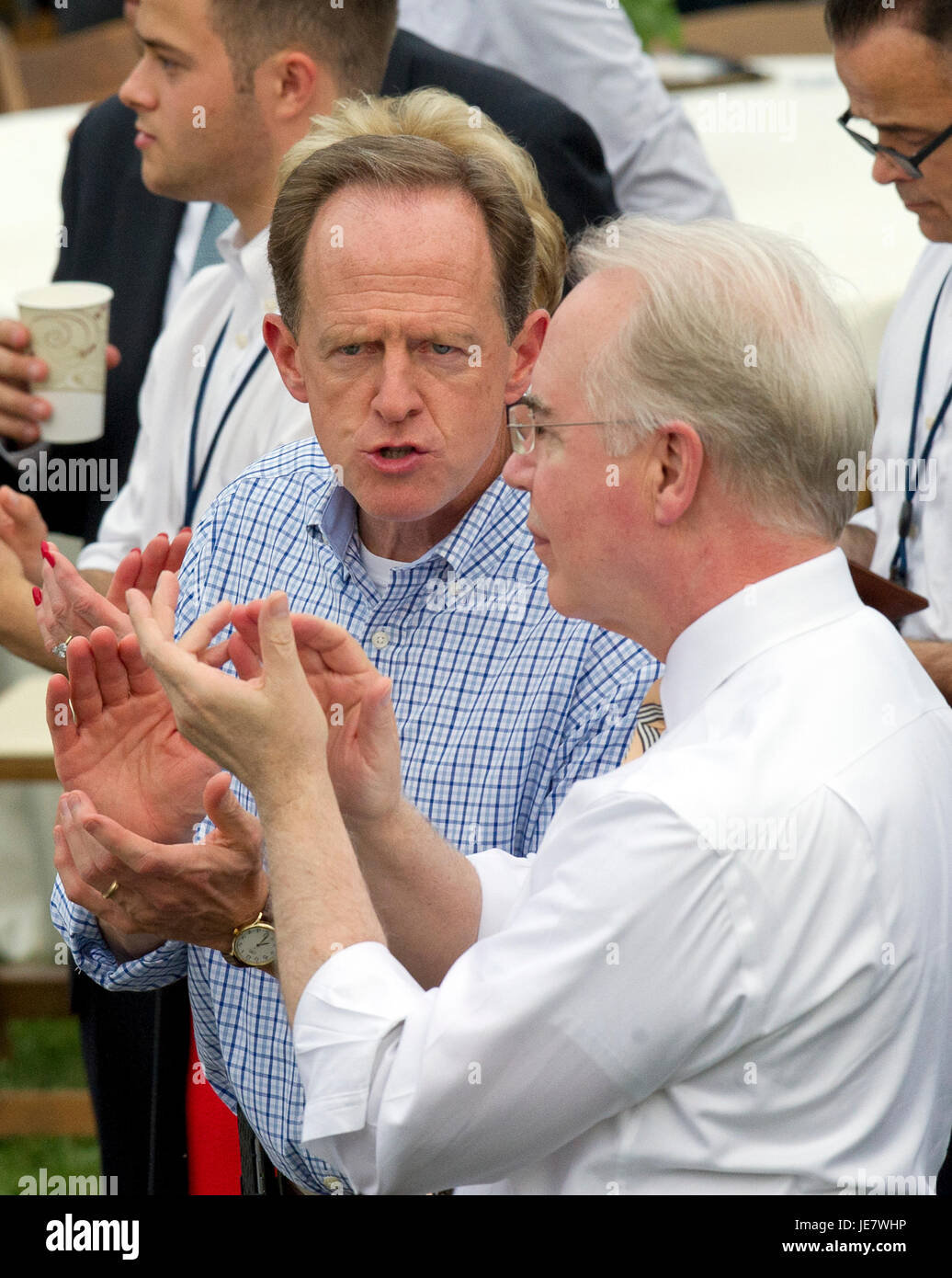 United States Senator Pat Toomey (Republican of Pennsylvania), left and ...