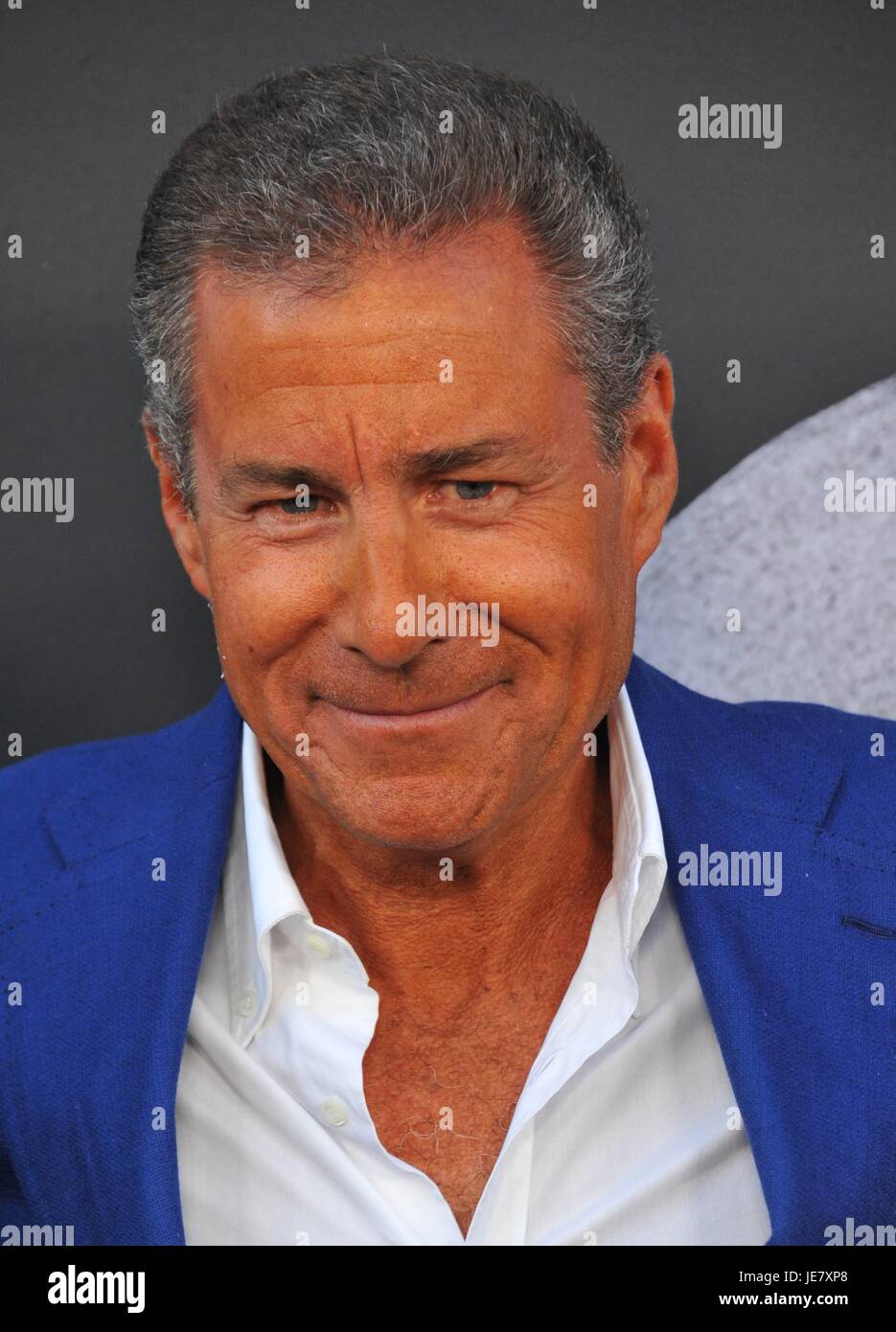 Richard plepler hi-res stock photography and images - Alamy