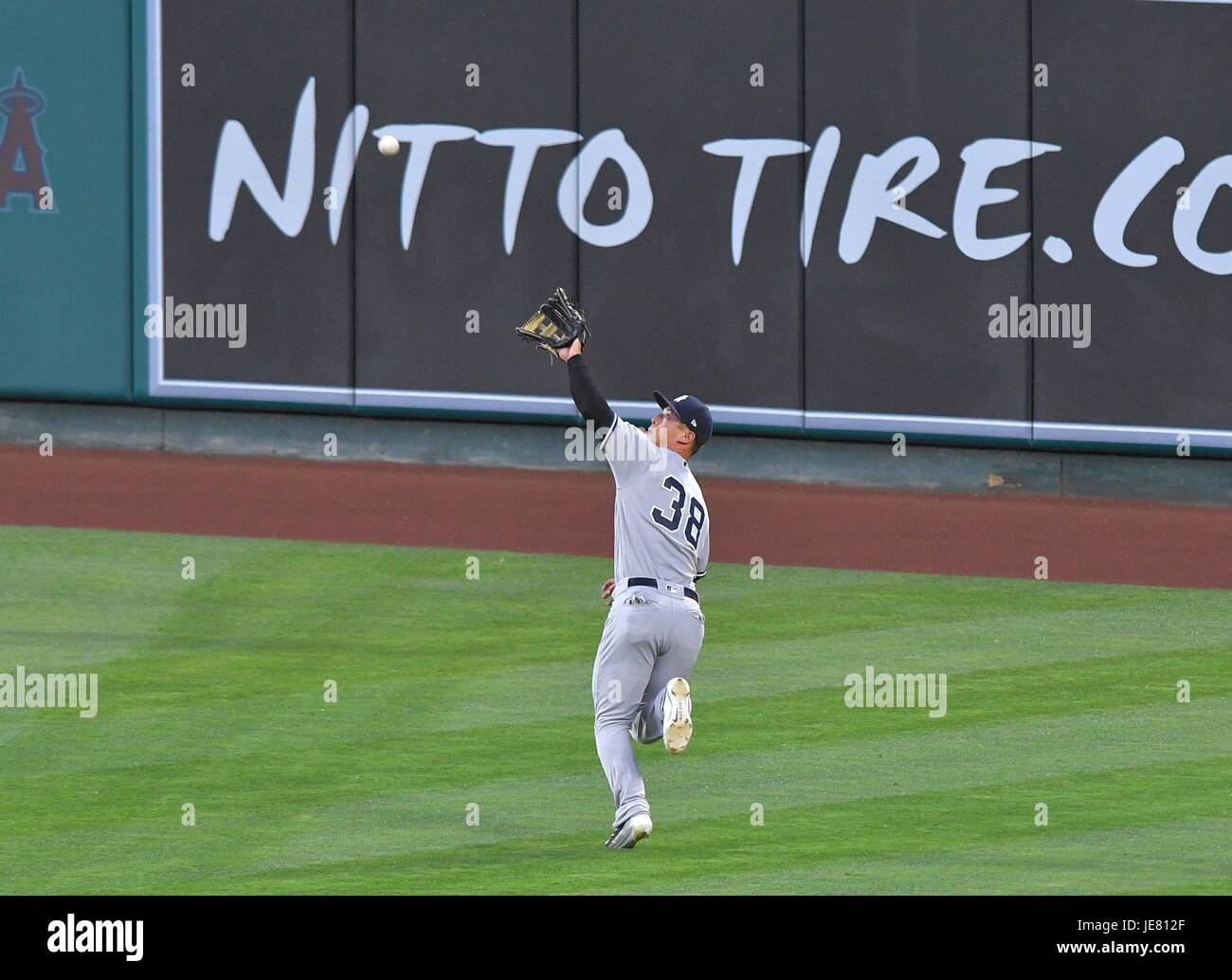 Rob refsnyder hi-res stock photography and images - Alamy