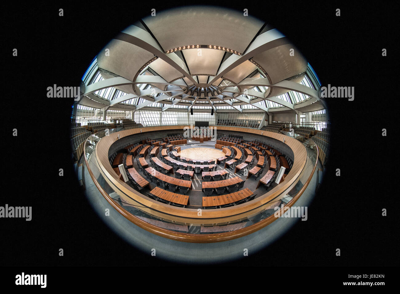 Duesseldorf, Germany. 22nd June, 2017. The chamber of the state ...