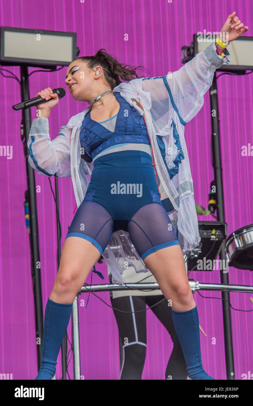 Glastonbury, UK. 23rd Jun, 2017. Charli XCX plays the Other Stage to an ...