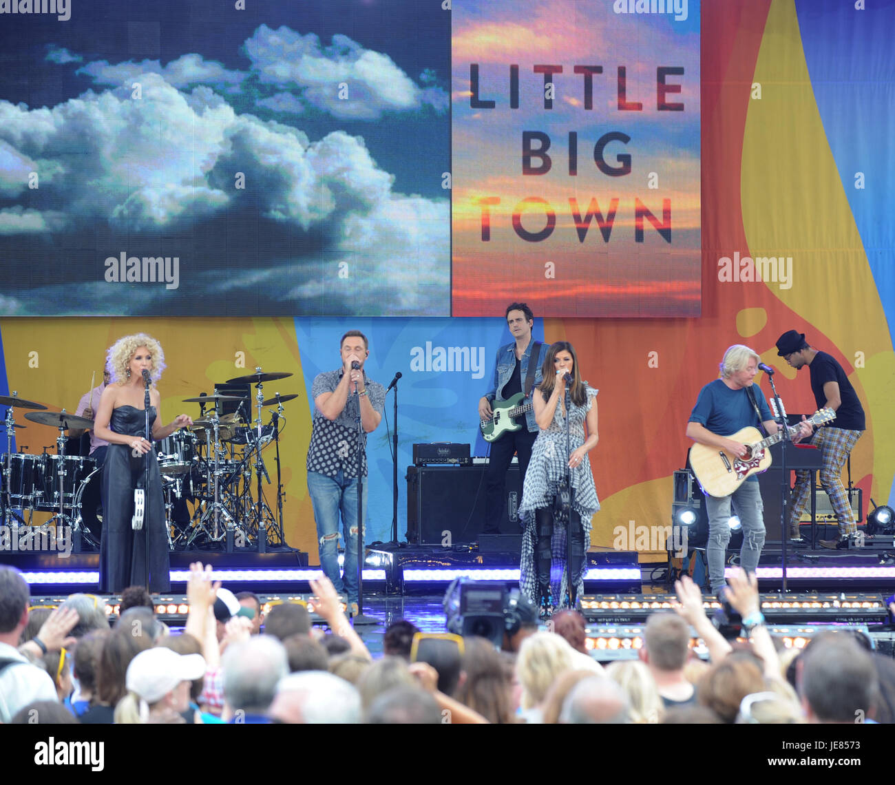 Little big town concert hi-res stock photography and images - Alamy