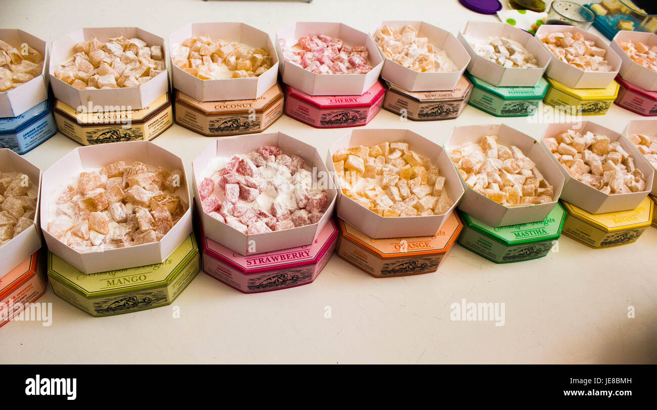 Colorful Turkish sweets factory. Turkish delight Stock Photo - Alamy