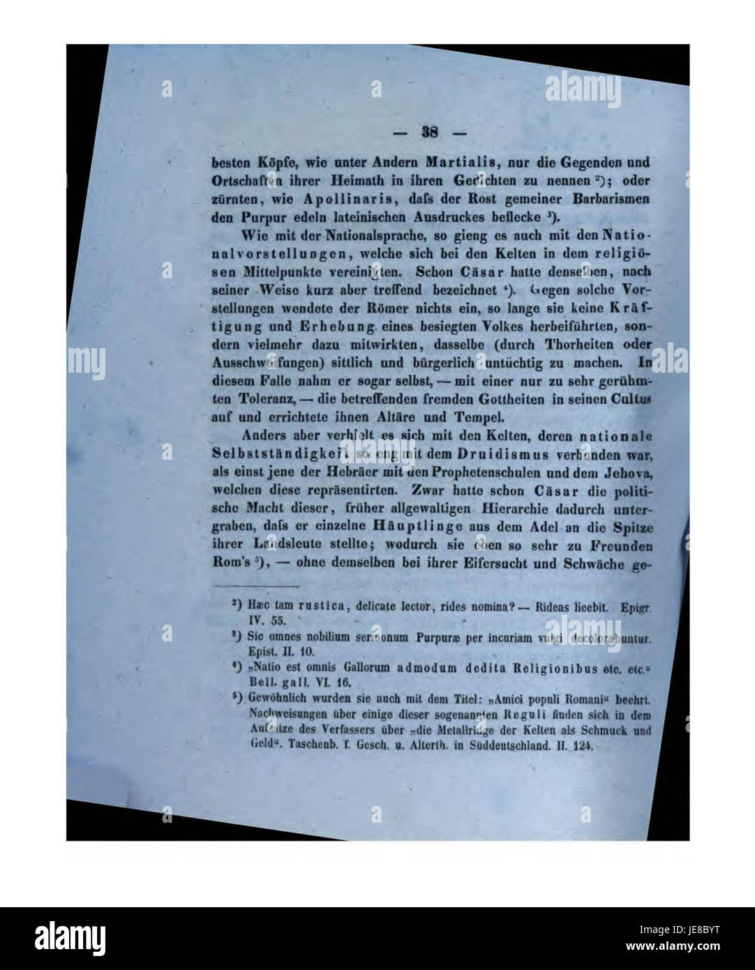 'De Feen in Europa' by Schreiber explores European fairy tales, delving ...