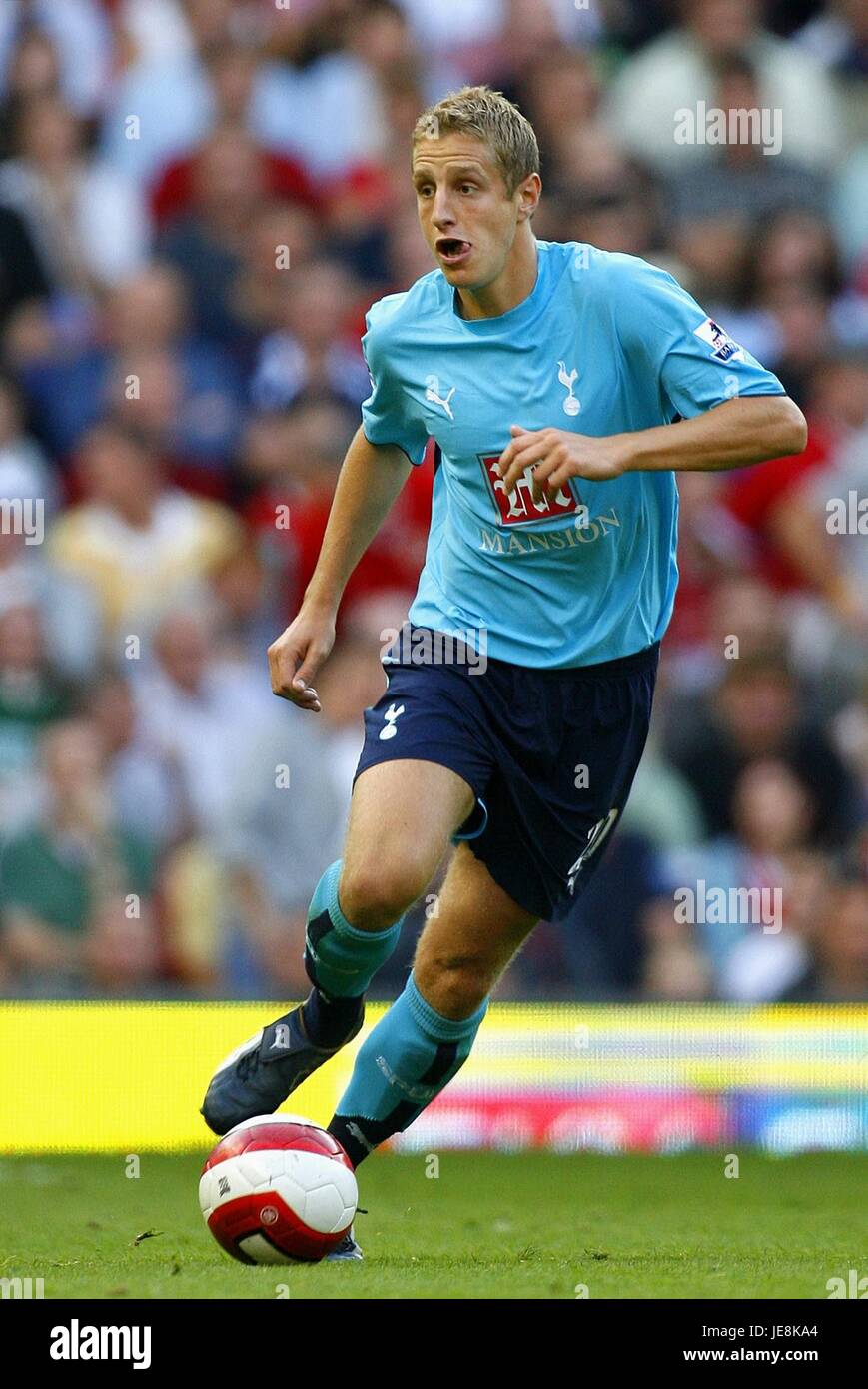 MICHAEL DAWSON TOTTENHAM HOTSPUR FC OLD TRAFFORD MANCHESTER ENGLAND 09 ...