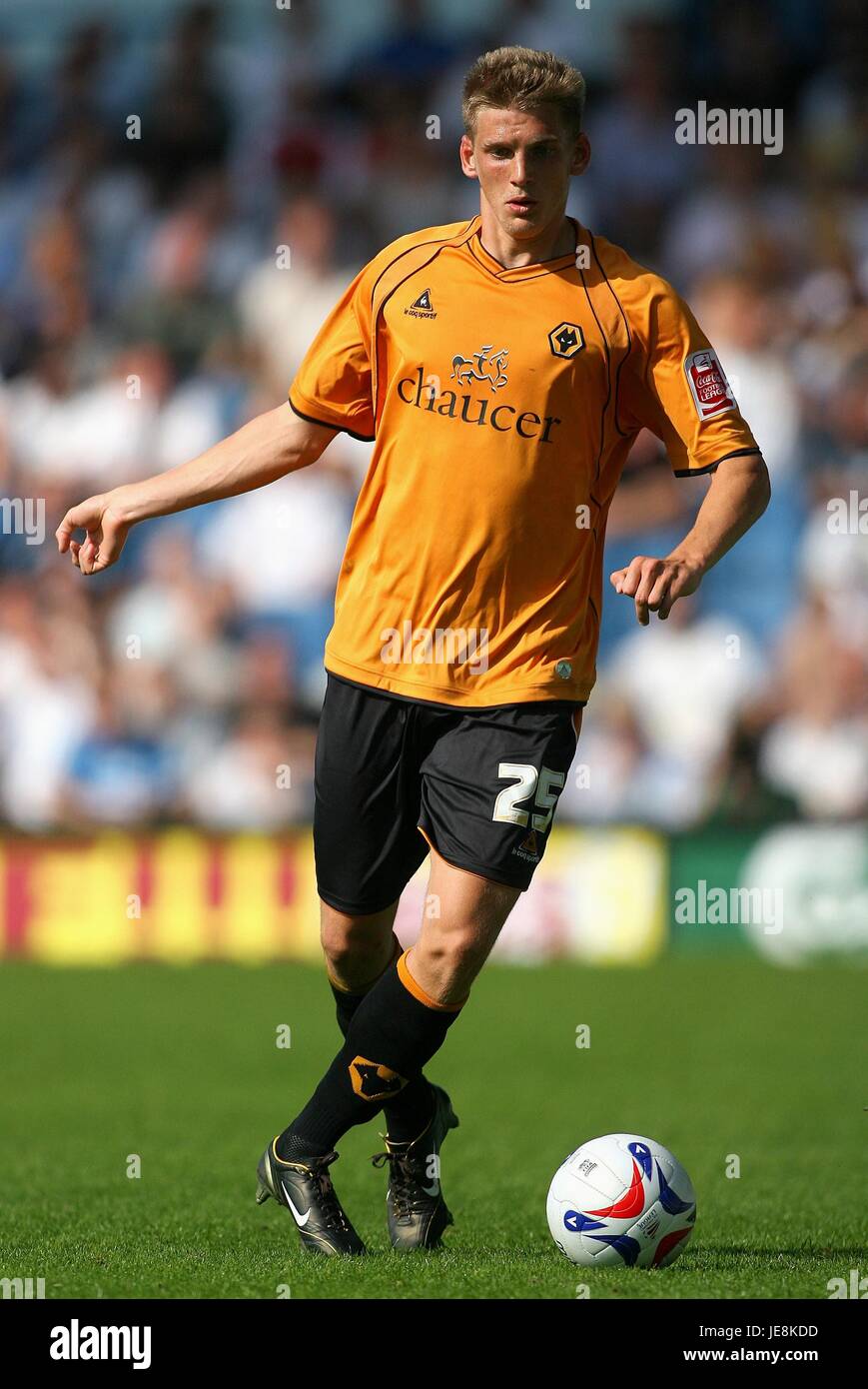 DANIEL JONES WOLVERHAMPTON WANDERERS FC ELLAND ROAD LEEDS ENGLAND 10 ...