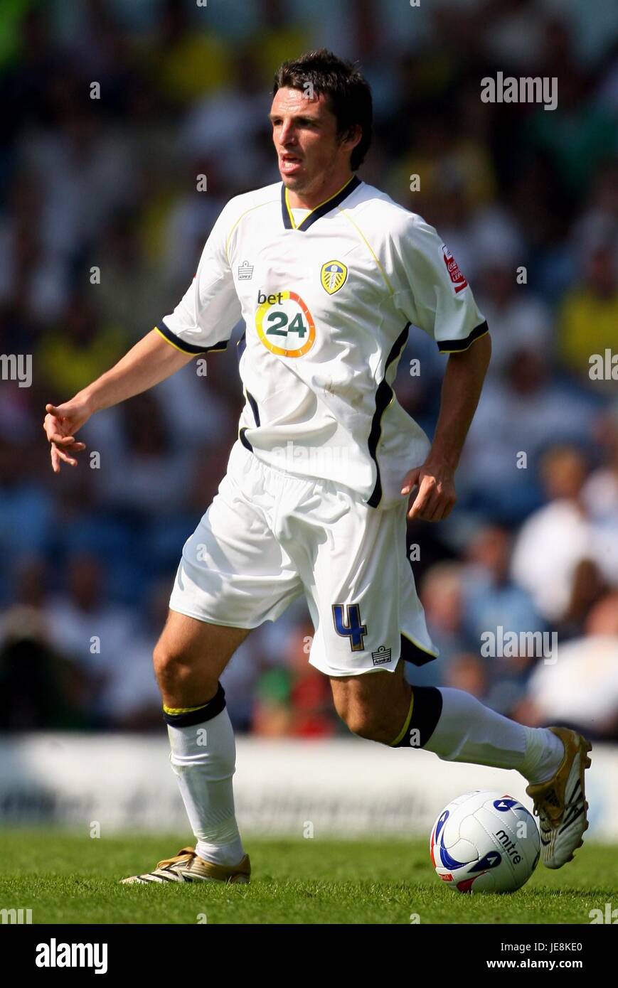 JONATHAN DOUGLAS LEEDS UNITED FC ELLAND ROAD LEEDS ENGLAND 10 September ...