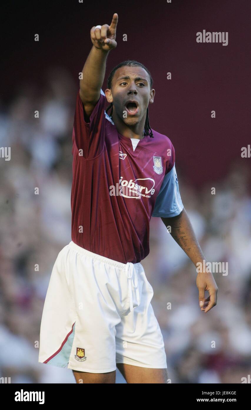 West ham united upton park 2006 hi-res stock photography and images - Alamy