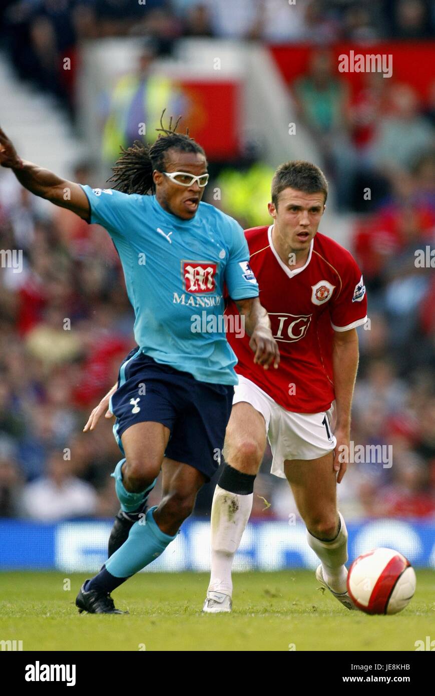 EDGAR DAVIDS & MICHAEL CARRICK MANCHESTER UNITED V SPURS OLD TRAFFORD ...