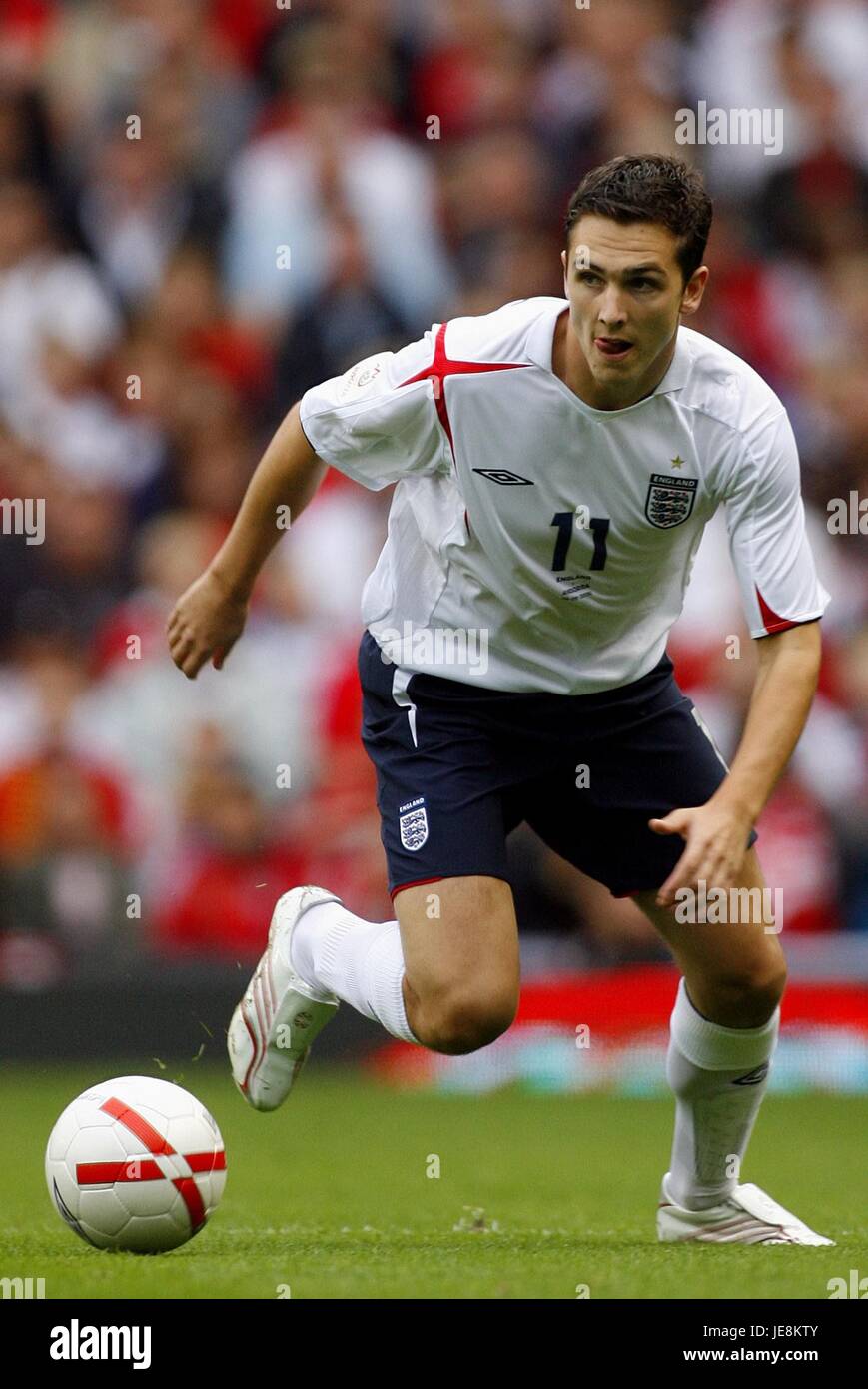 STEWART DOWNING ENGLAND & MIDDLESBROUGH FC OLD TRAFFORD MANCHESTER ...