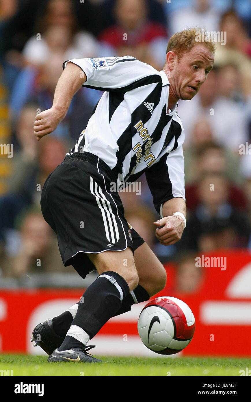 NICKY BUTT NEWCASTLE UNITED FC VILLA PARK ASTON BIRMINGAM ENGLAND 27 ...