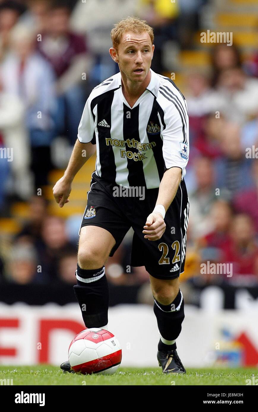 NICKY BUTT NEWCASTLE UNITED FC VILLA PARK ASTON BIRMINGAM ENGLAND 27 ...