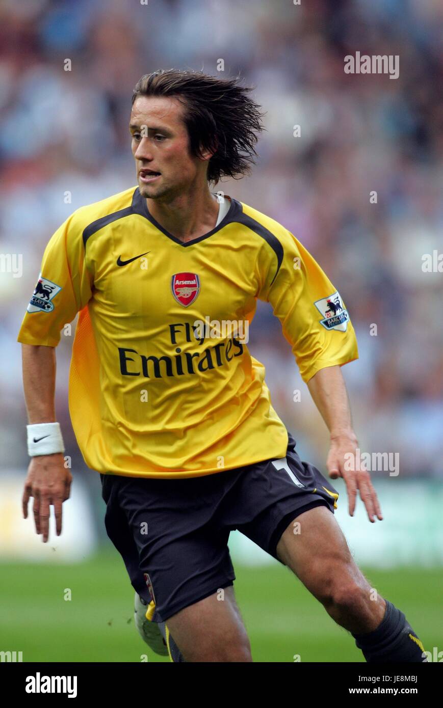 TOMAS ROSICKY ARSENAL FC CITY OF MANCHESTER STADIUM MANCHESTER ENGLAND ...