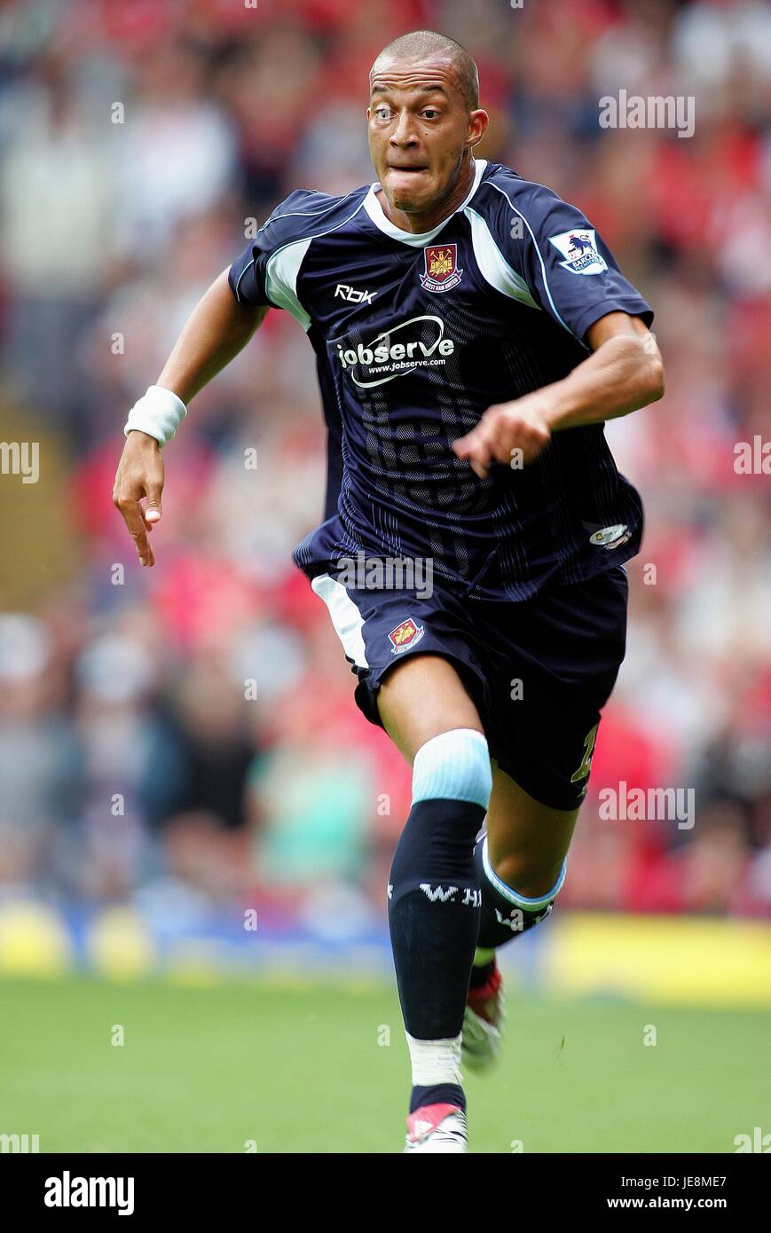 BOBBY ZAMORA WEST HAM UNITED FC ANFIELD LIVERPOOL ENGLAND 26 August ...