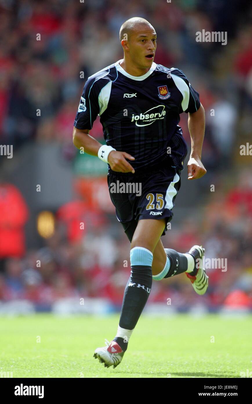 Bobby ham hi-res stock photography and images - Alamy