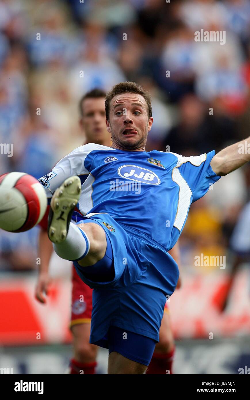 Wigan athletic v reading hi-res stock photography and images - Alamy