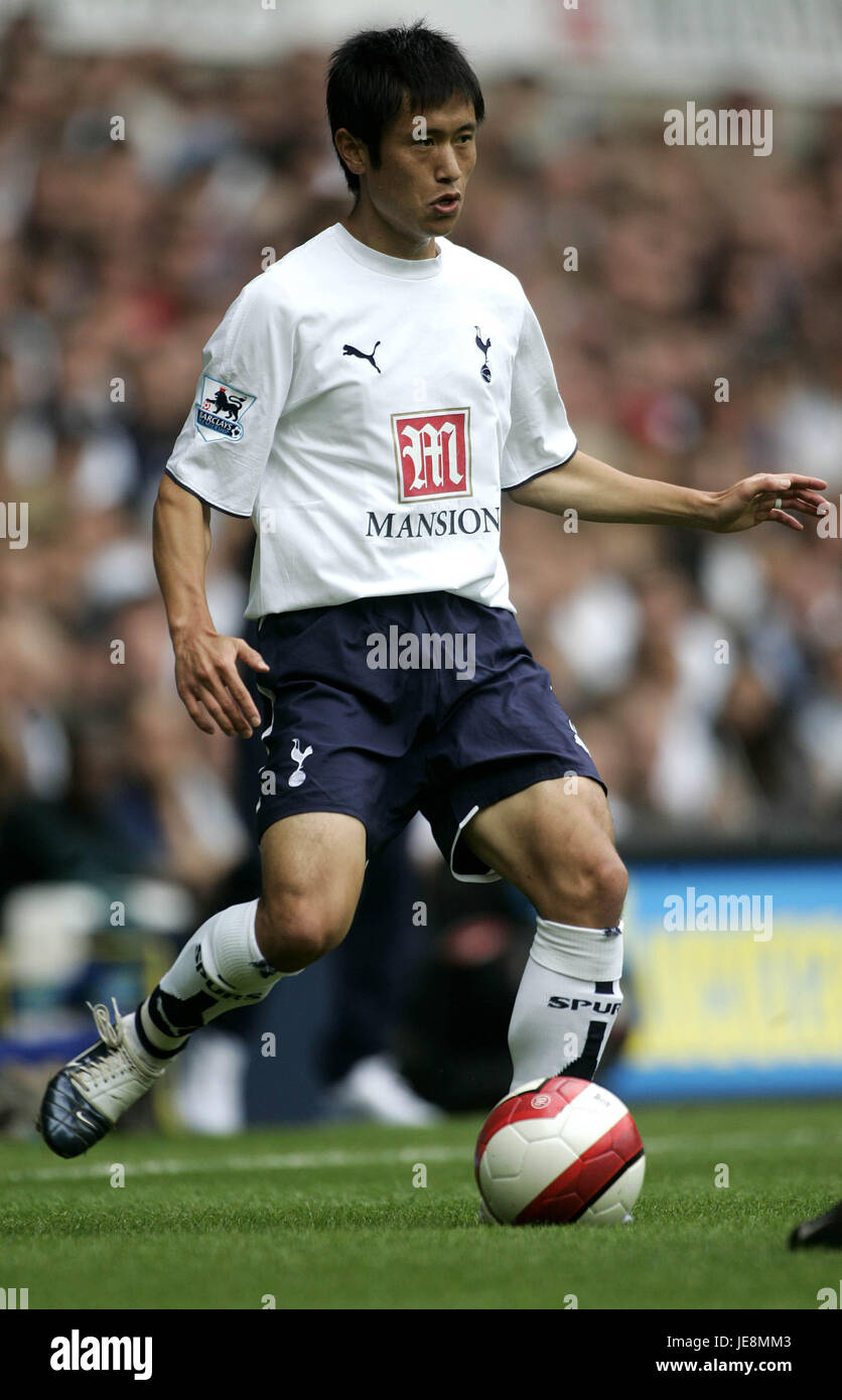 YOUNG-PYO LEE TOTTENHAM HOTSPUR WHITE HART LANE LONDON ENGLAND 26 ...
