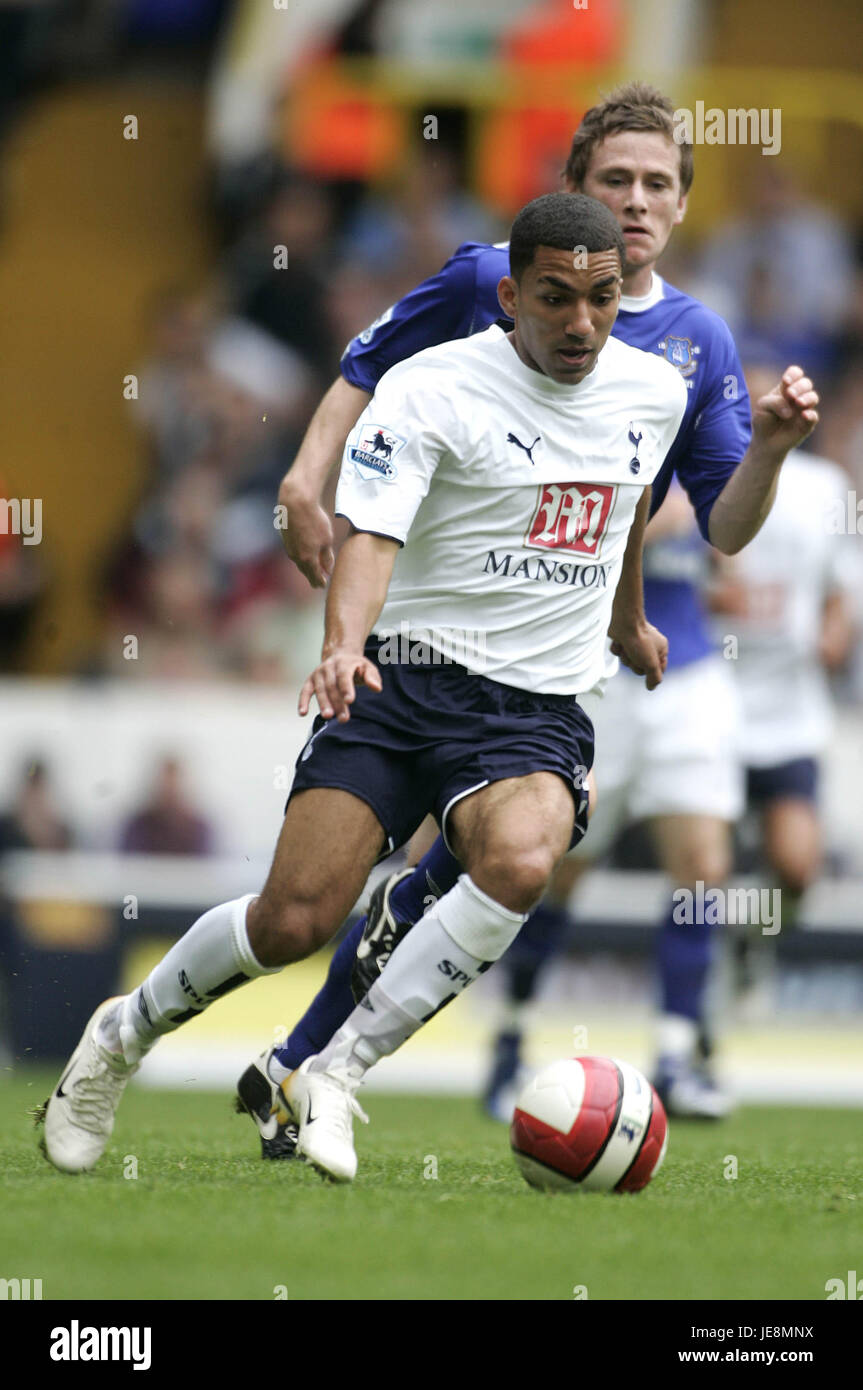 Aaron hart hi-res stock photography and images - Alamy