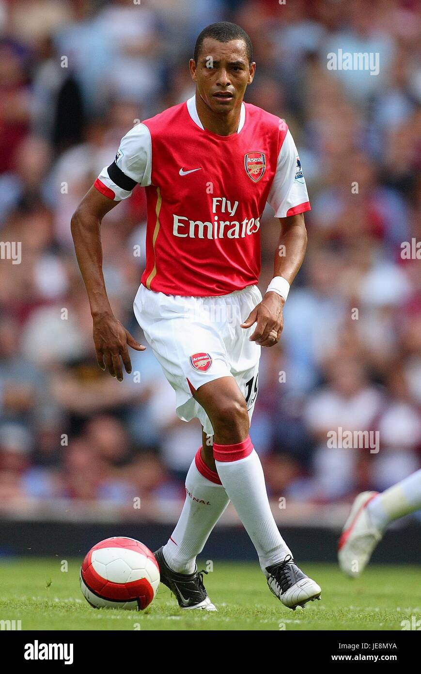 GILBERTO SILVA ARSENAL FC EMIRATES STADIUM ARSENAL LONDON 19 August ...