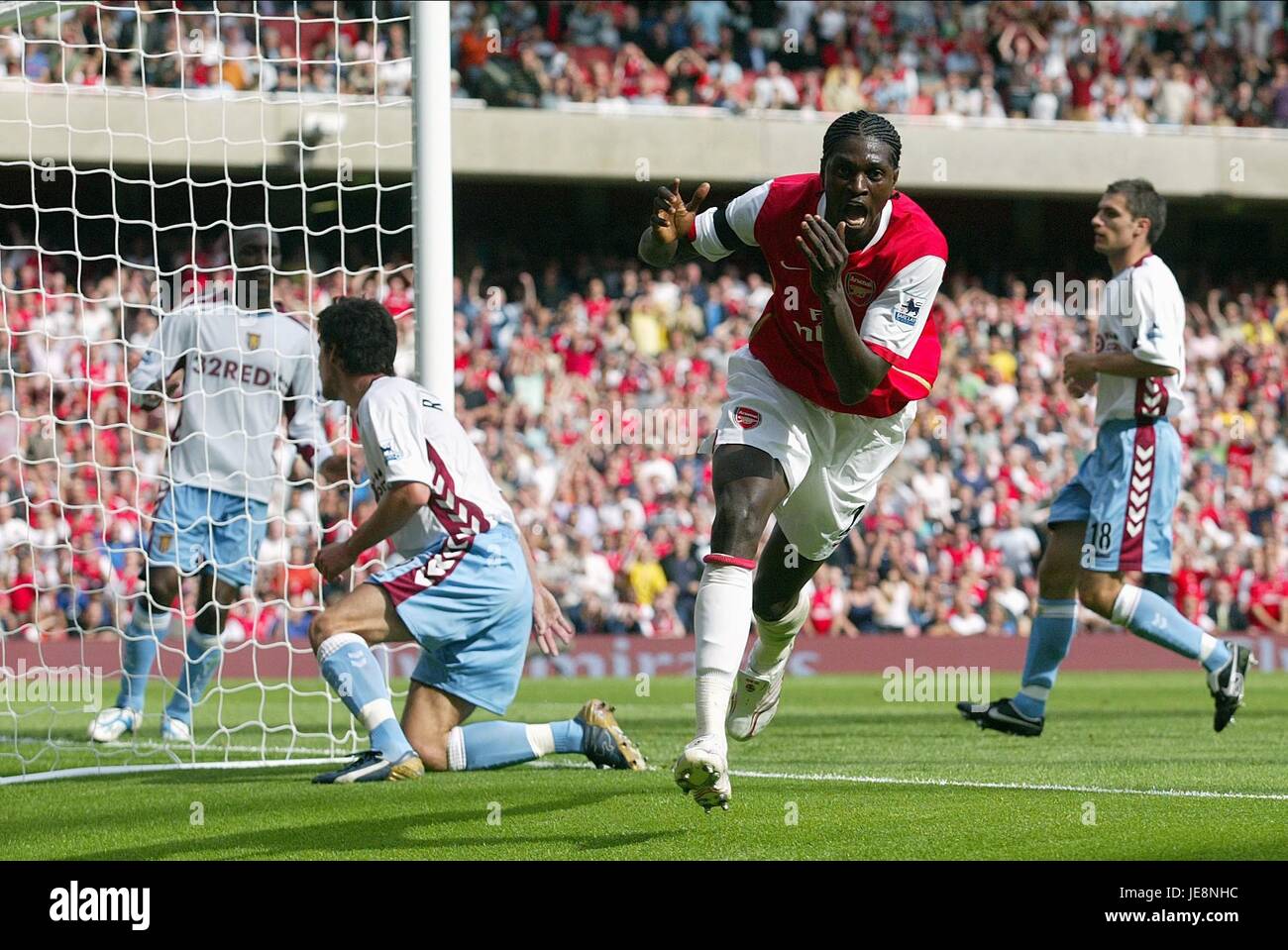 Emmanuel adebayor of arsenal hi-res stock photography and images - Alamy