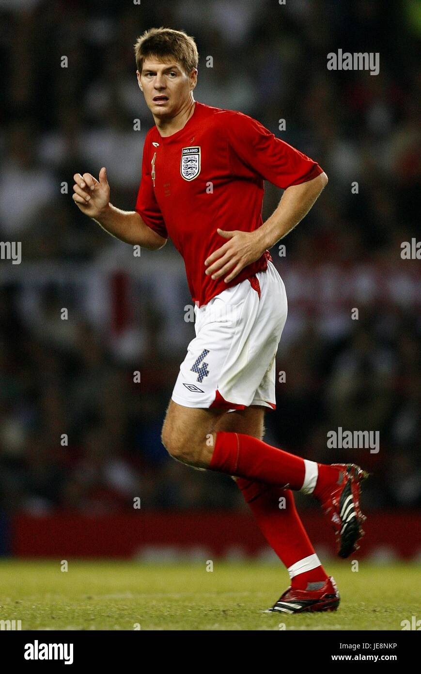 STEVEN GERRARD ENGLAND & LIVERPOOL FC OLD TRAFFORD MANCHESTER ENGLAND ...