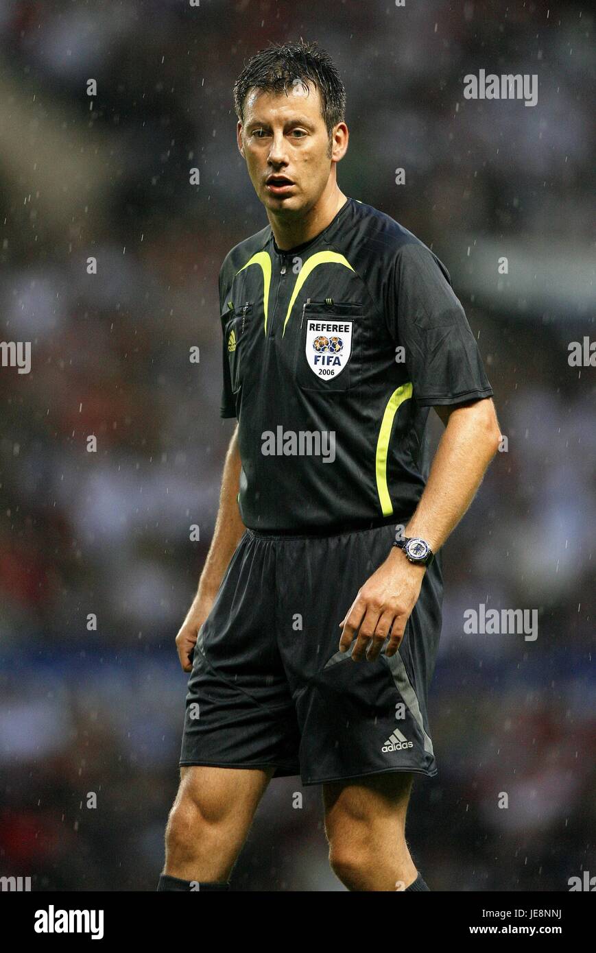 Old referee hi-res stock photography and images - Alamy