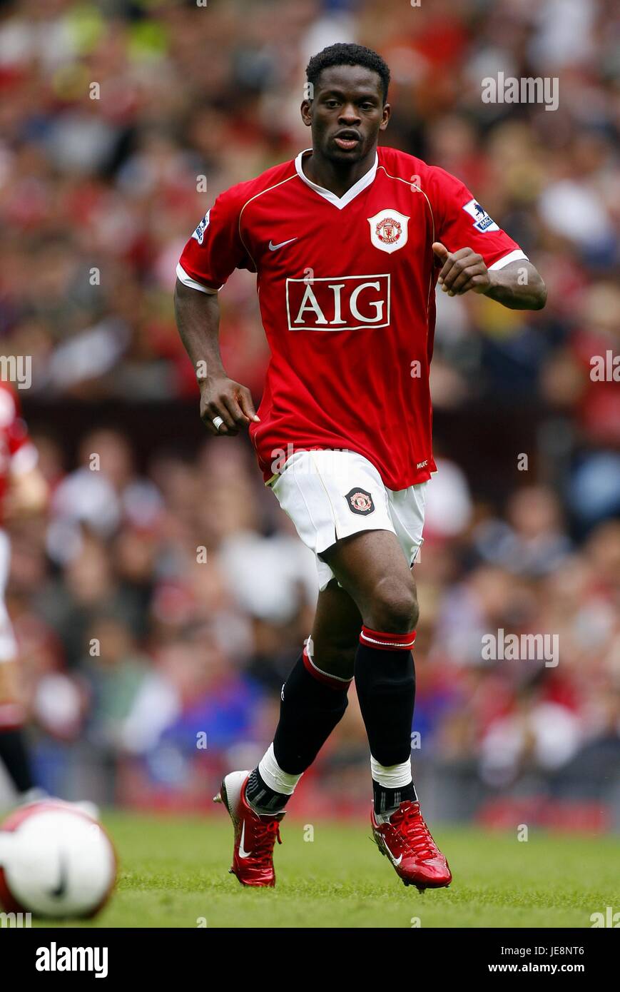 LOUIS SAHA MANCHESTER UNITED FC OLD TRAFFORD MANCHESTER ENGLAND 12 ...