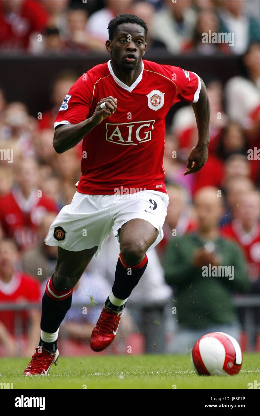 LUIS SAHA MANCHESTER UNITED FC OLD TRAFFORD MANCHESTER ENGLAND 12 ...