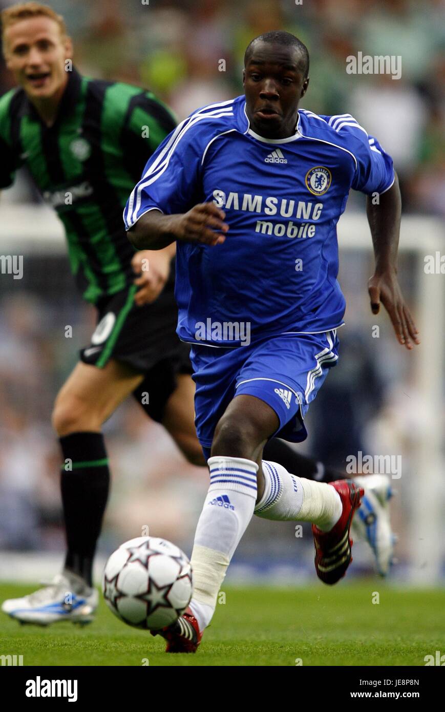 LASSANA DIARRA CHELSEA FC STAMFORD BRIDGE CHELSEA ENGLAND 09 August ...