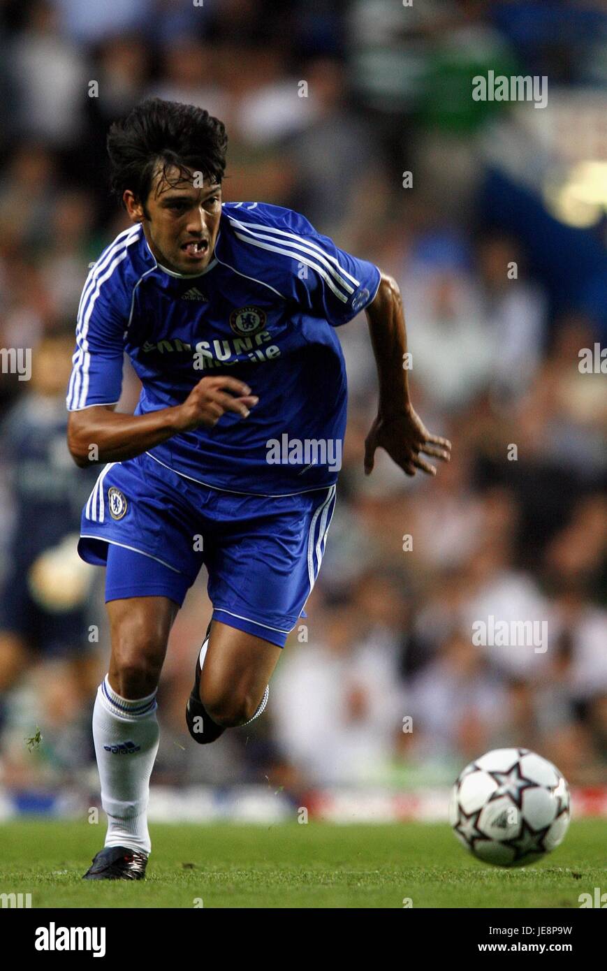 PAULO FERREIRA CHELSEA FC STAMFORD BRIDGE CHELSEA ENGLAND 09 August ...