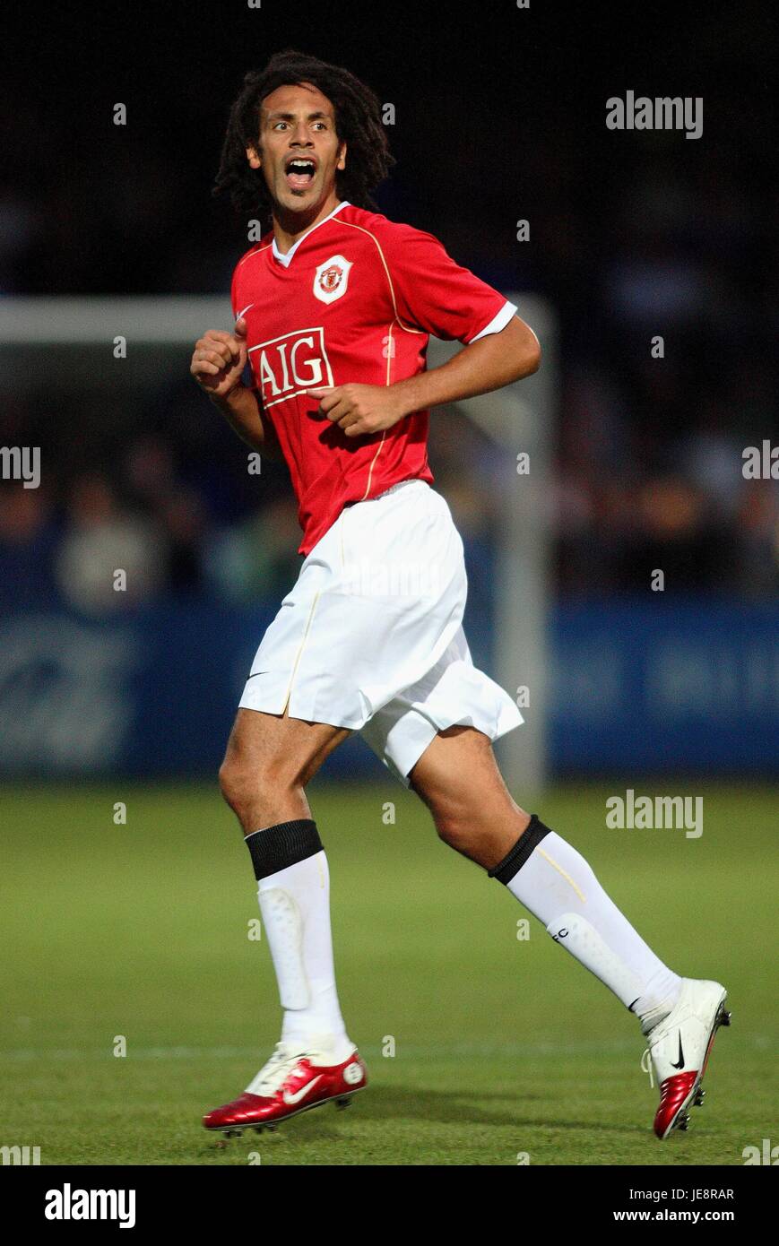 RIO FERDINAND MANCHESTER UNITED FC MOSS ROSE GROUND MACCLESFIELD ...