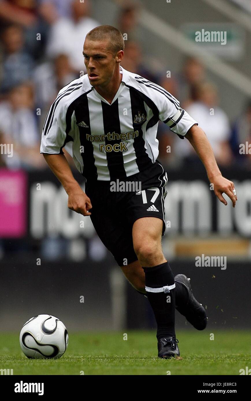 SCOTT PARKER NEWCASTLE UNITED FC ST JAMES PARK NEWCASTLE ENGLAND 29 ...