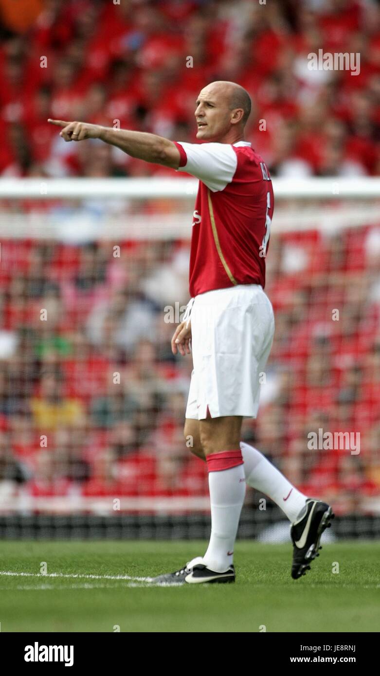 Steve dennis hi-res stock photography and images - Alamy