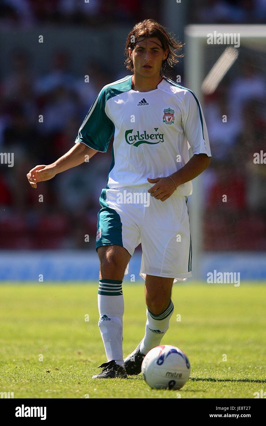 Gabriel paletta liverpool hi-res stock photography and images - Alamy