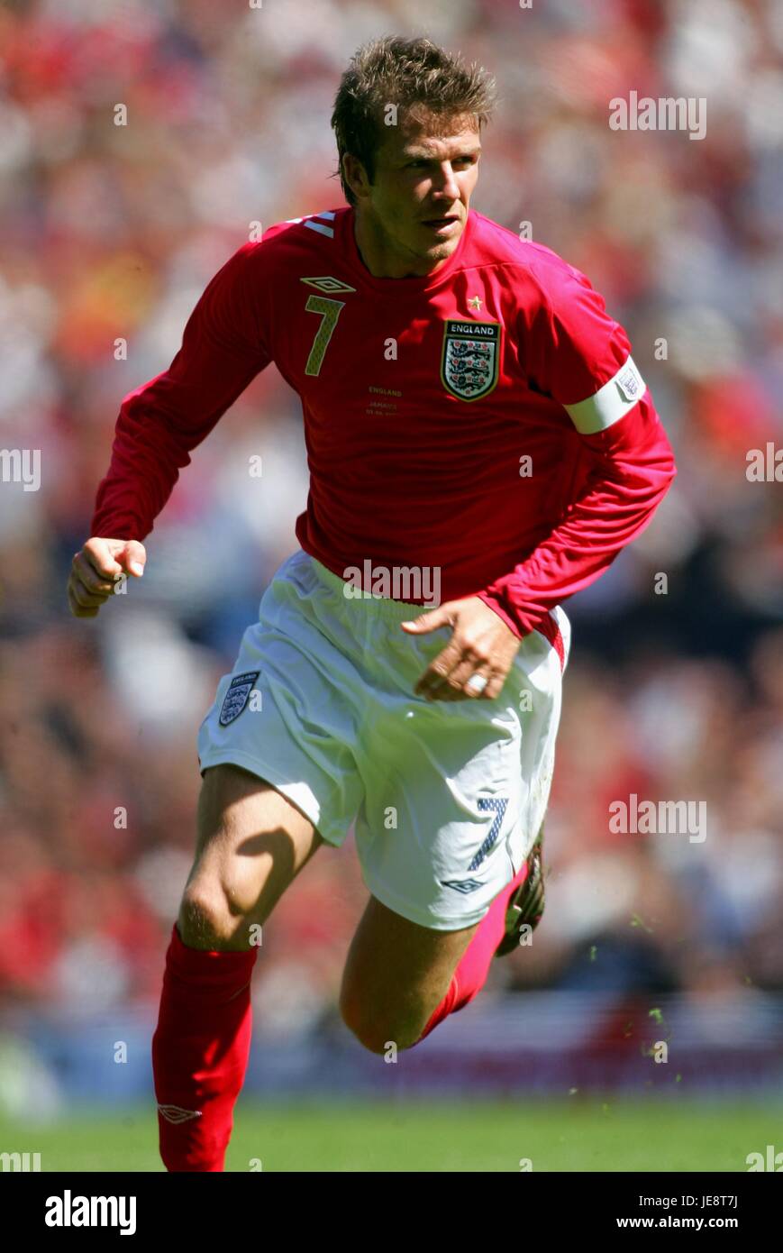 DAVID BECKHAM ENGLAND & REAL MADRID OLD TRAFFORD MANCHESTER ENGLAND 03 ...