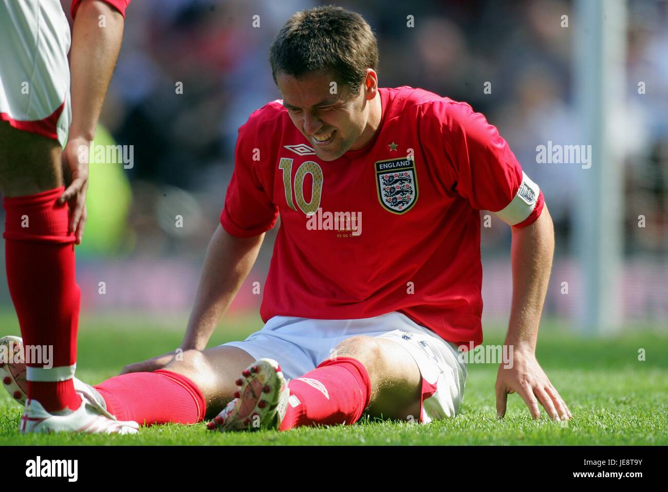 Winces hi-res stock photography and images - Alamy