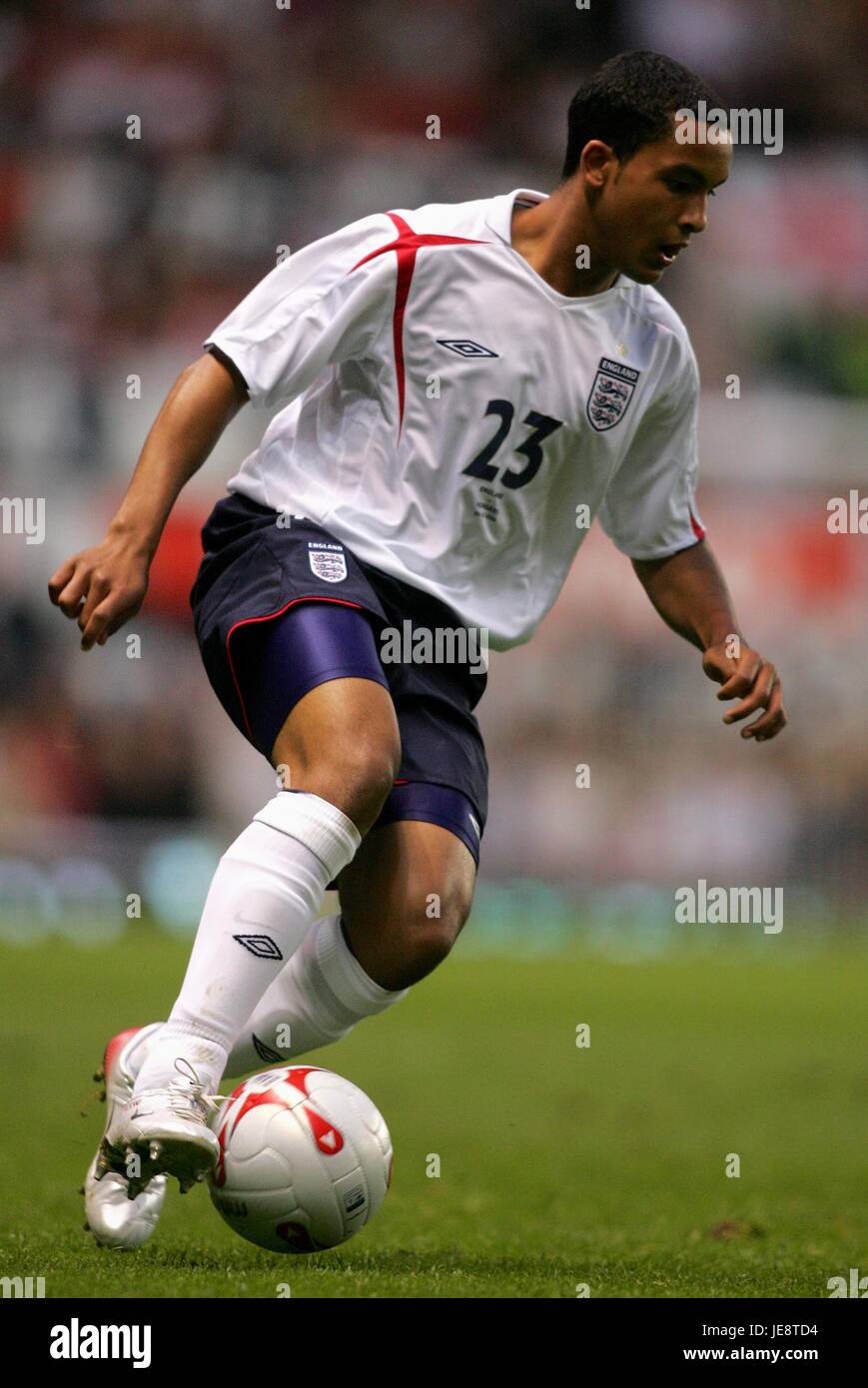 Theo walcott arsenal 2006 hi-res stock photography and images - Alamy