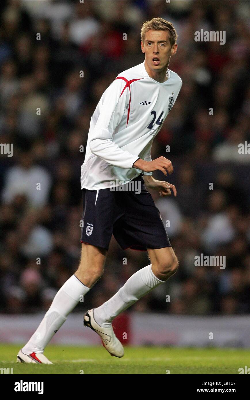 PETER CROUCH ENGLAND V HUNGARY OLD TRAFFORD MANCHESTER ENGLAND 30 May ...