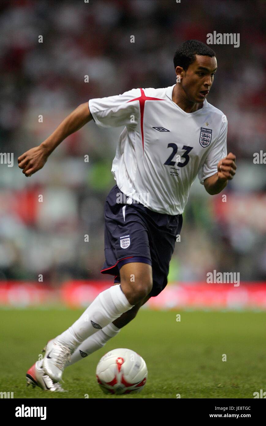 THEO WALCOTT ENGLAND V HUNGARY OLD TRAFFORD MANCHESTER ENGLAND 30 May ...
