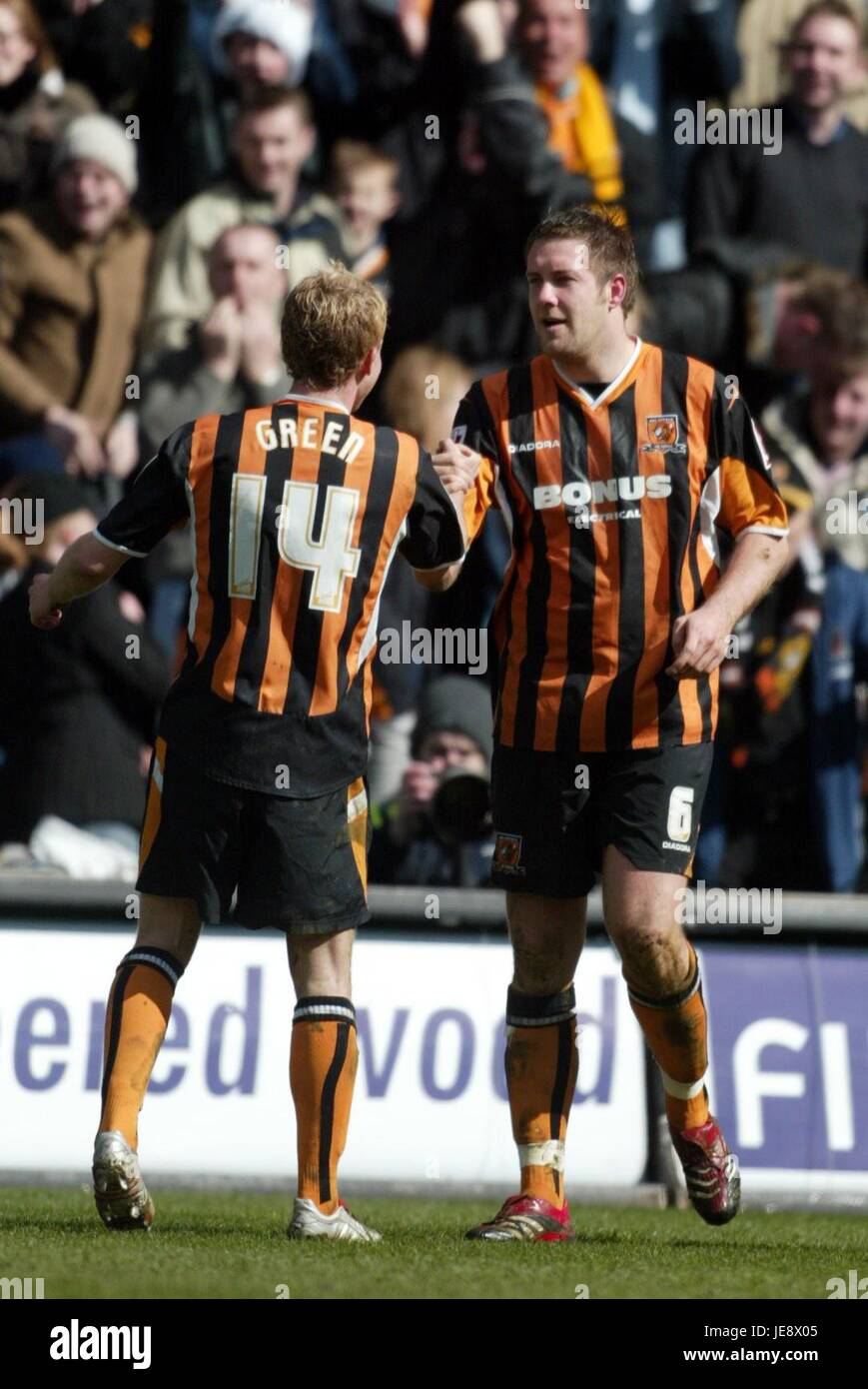 STUART GREEN & JON PARKIN HULL CITY V LEEDS UNITED KC STADIUM HULL ...