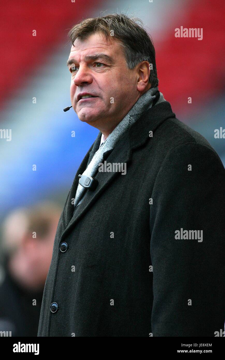 SAM ALLARDYCE BOLTON WANDERERS FC MANAGER REEBOK STADIUM BOLTON 18 ...